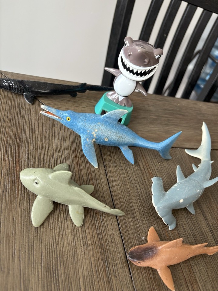 Vintage Shark Fish Figure Toy Lot Hammer Head Rubber Ocean Life Bobble ...