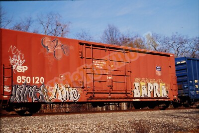 Vtg 2002 Train Slide 850120 SP Boxcar Union Pacific Graffiti X4B098 | eBay