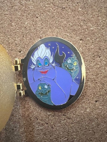 Disney Pin - Loungefly Villain Portraits Hinged - Ursula, The Little ...