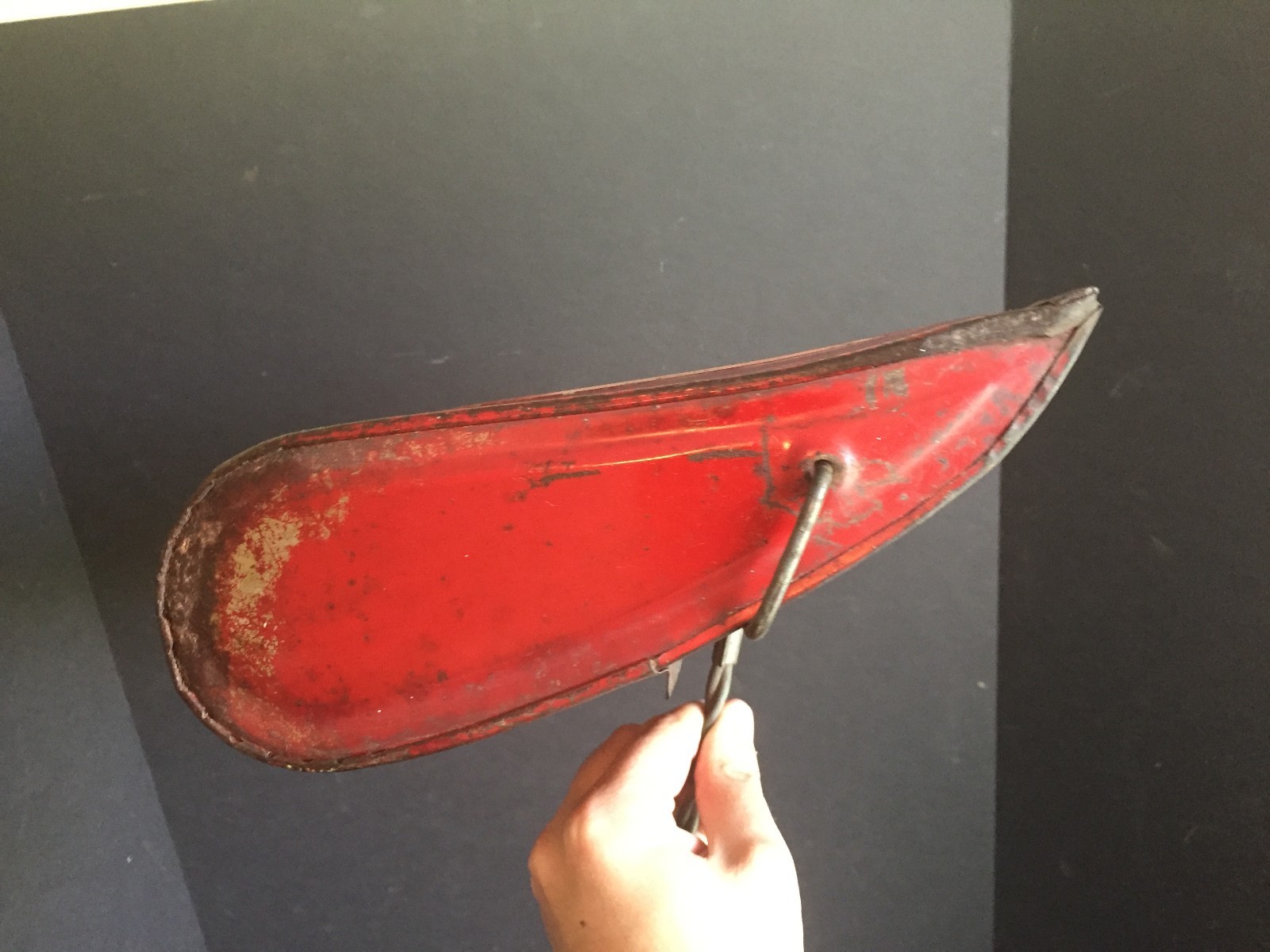 Antique Vintage Delphos Mfg. Co. Metal Dustpan Red w/ Long Twisted ...