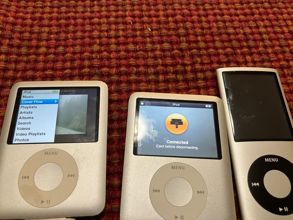iPod Bundle, Two 4gb iPod Nanos 3rd Gen And One 16gb iPod Nano 4th Gen ...