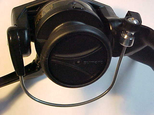 NEW SHIMANO IX R2000 spinning reel 2000 R QUICK FIRE TRIGGER CAST rear ...