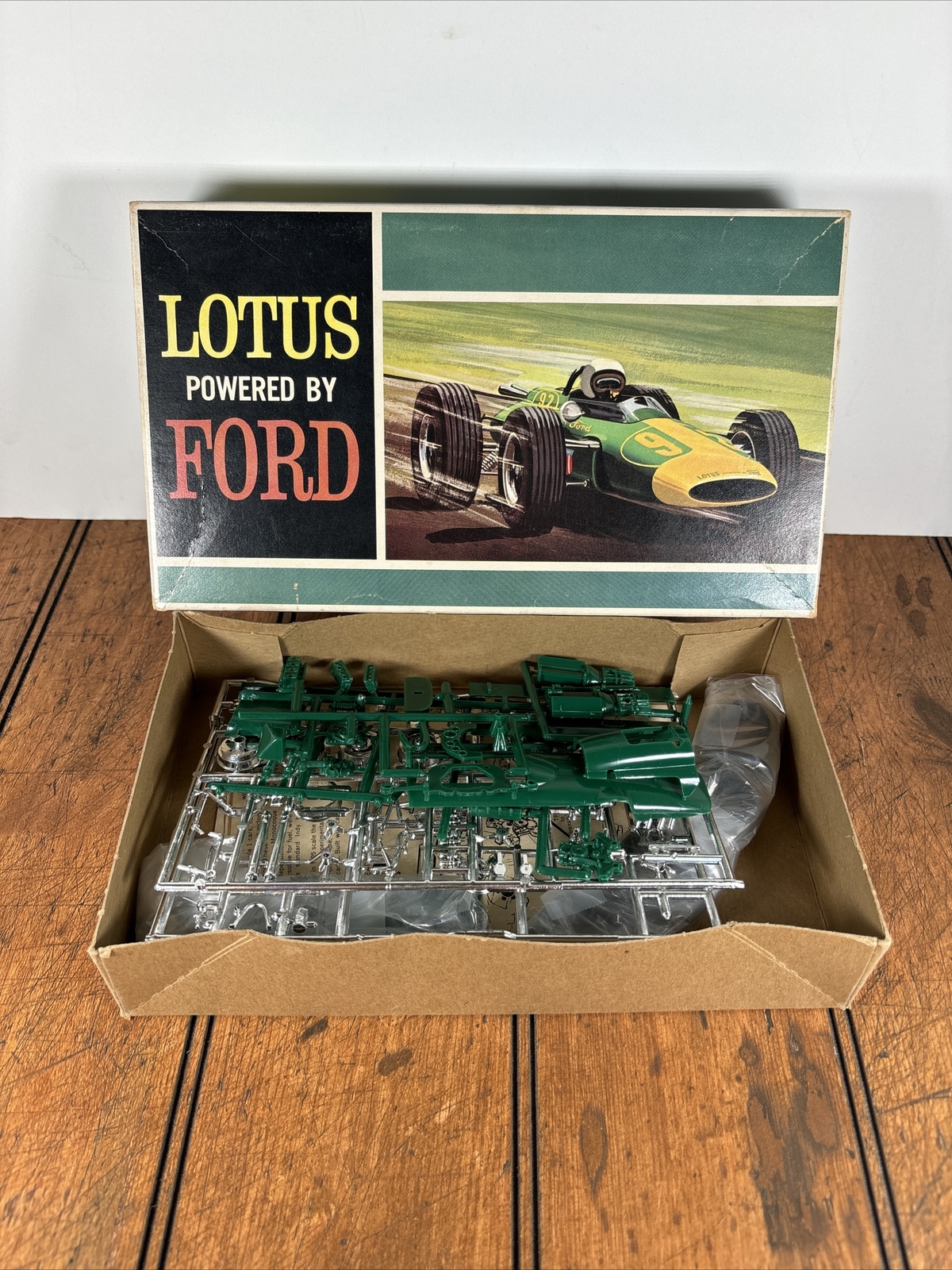 AMT Lotus powered by Ford model kit 1/25 scale Opened Box AS IS Racing ...
