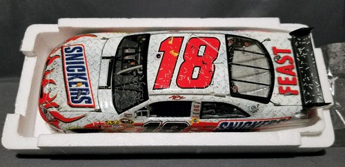 2008 Kyle Busch #18 Snickers Toyota Atlanta RACED WIN 1/24 Action ...
