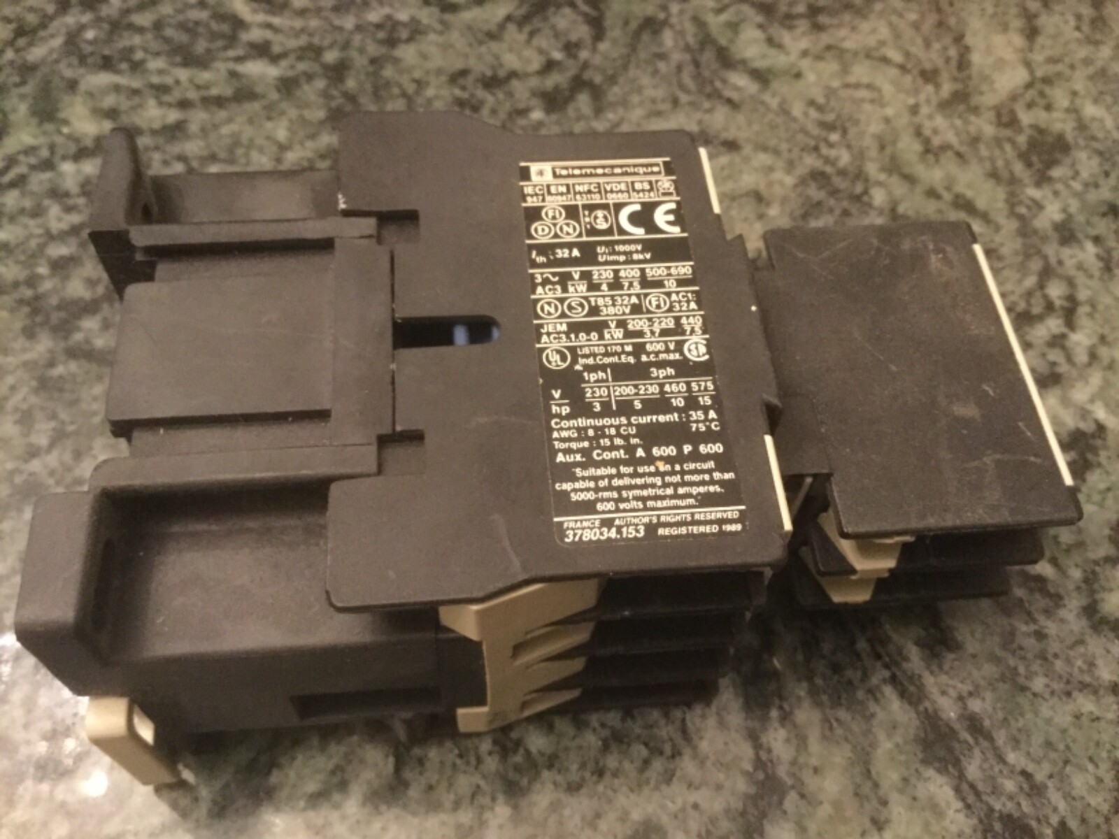 Telemecanique LC1 D1801 110V. contact starter machine automation ...