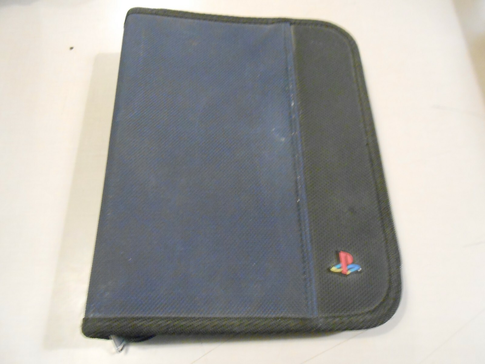 Sony PlayStation Official Licensed Binder/Carrying Case (Gamer Advisory ...