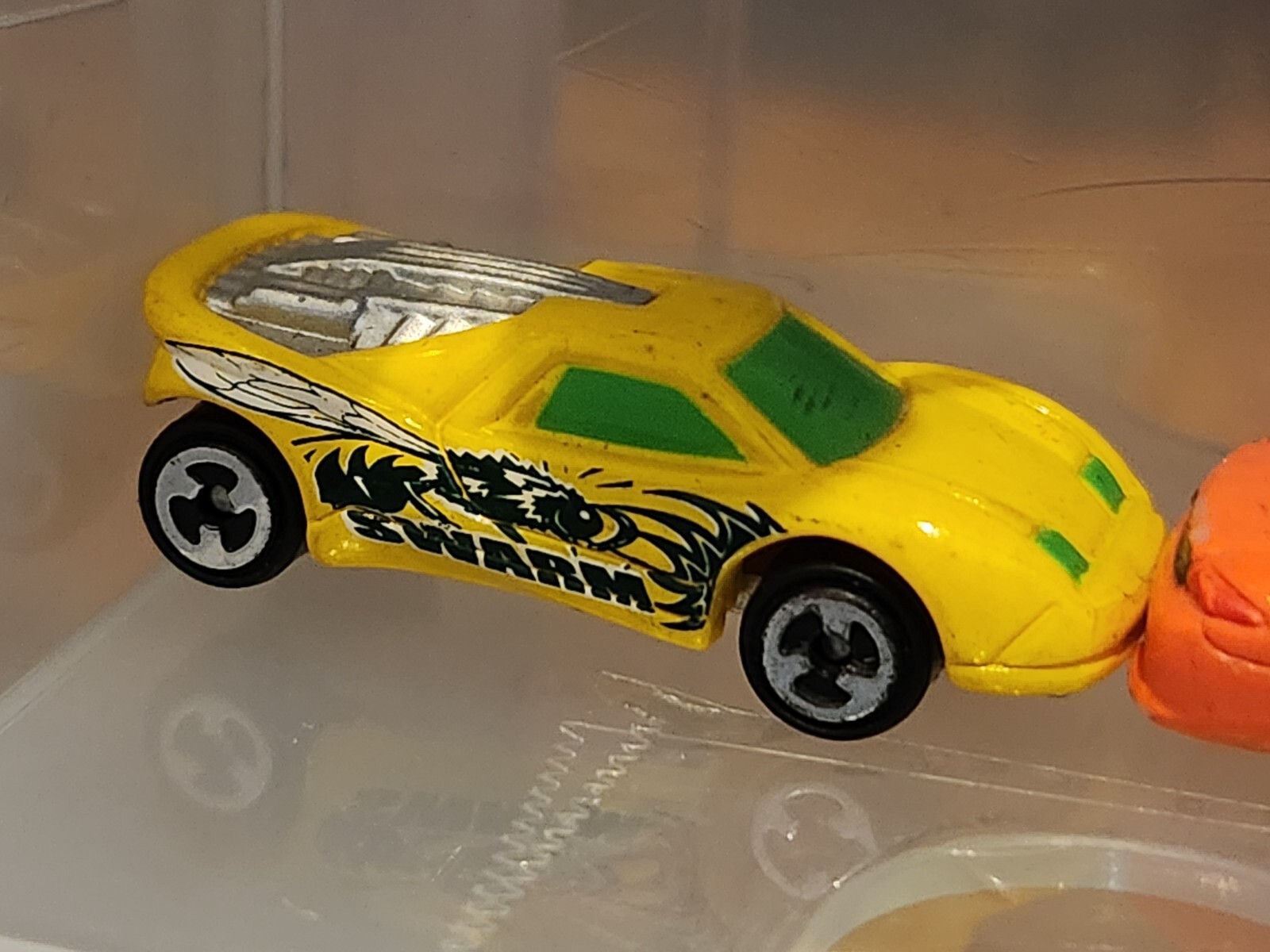 hot wheels/micro machines (case #177) army race car fire trucks ...