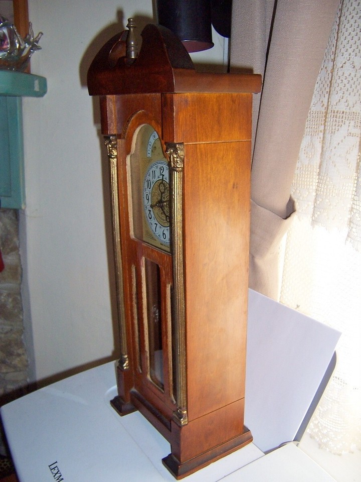 Vintage Estate Sessions United Mantel Shelf Clock Mini Grandfather ...