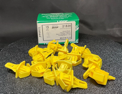 Auveco 21836 Bumper Moulding Clip Compatible with Honda 91578-T0A-003 ...