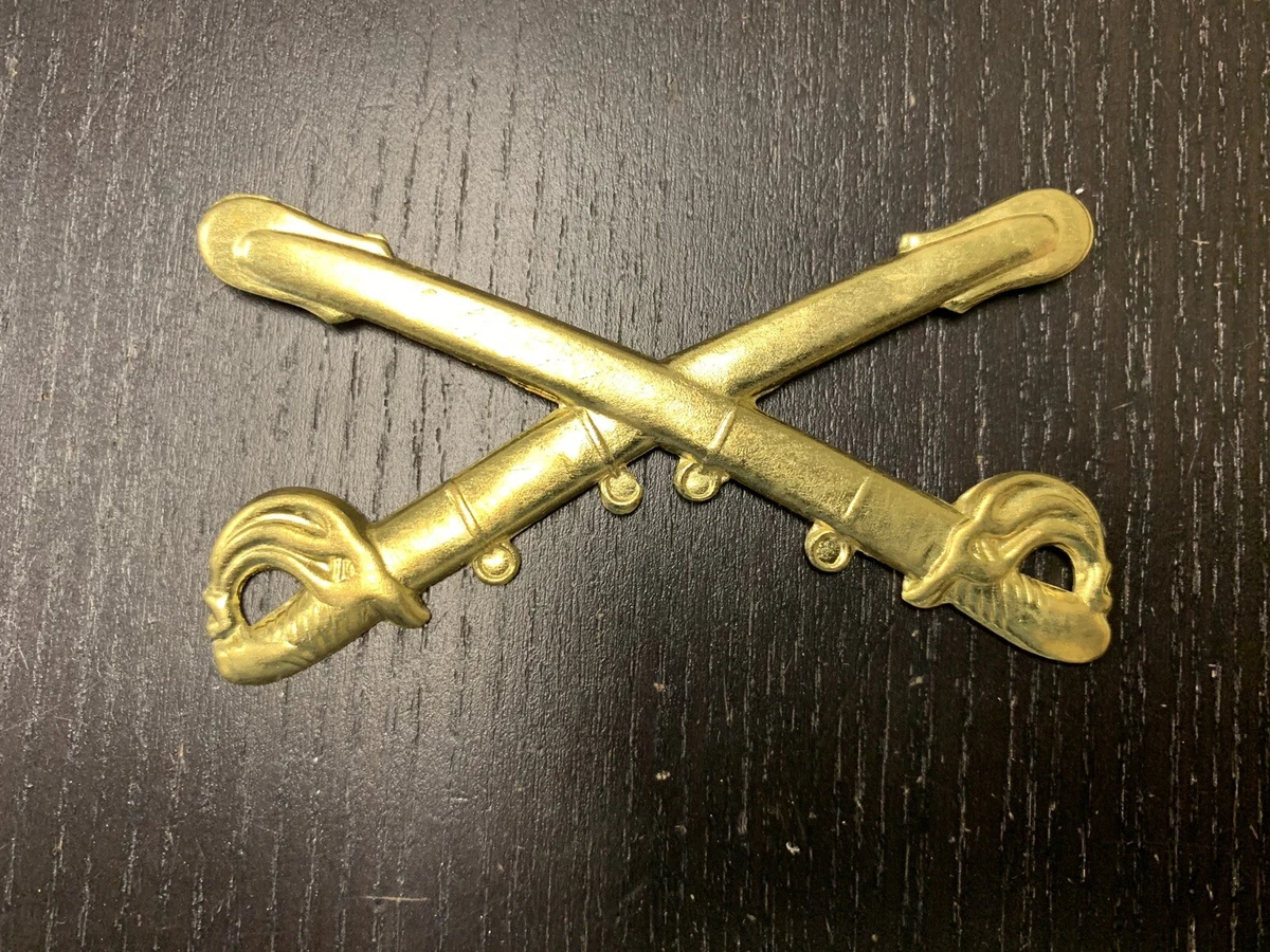 Crossed Cavalry Swords