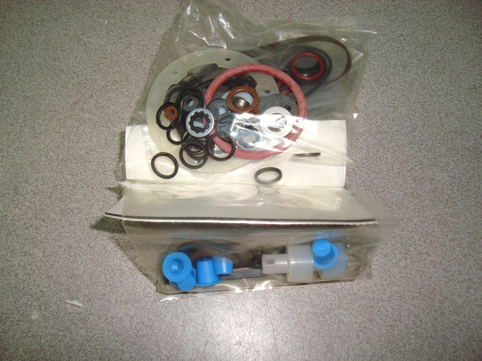 Ford Tractor & Ind Engine Roosa Master Fuel Inj Pump Repair Kit 144-172 ...