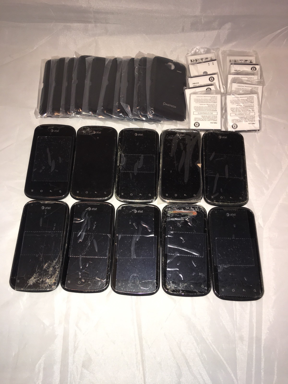 LOT of 10 Pantech Burst P9070 - damage glass see photos Lcd and touch ...