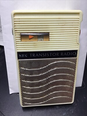 Nippon Electric Company (NEC) Transistor Radio Model NT-625 With ...