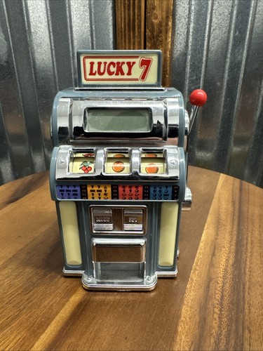 Vintage Harrah’s Atlantic City Slot Machine LCD Clock Lucky 7 Battery ...
