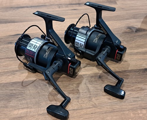 2 X DAIWA SS2600 REELS WITH WESTON SPOOLS - MINT CONDITION - CARP ...