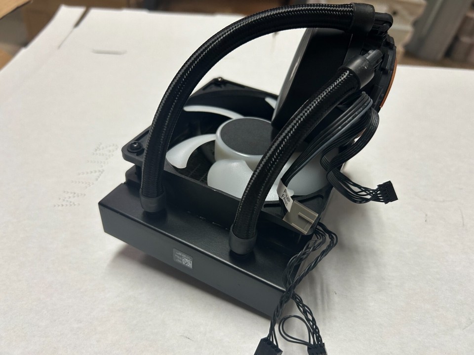 OEM Dell Alienware Aurora R13 Liquid CPU Cooler NO SCREWS& BRACKET ...