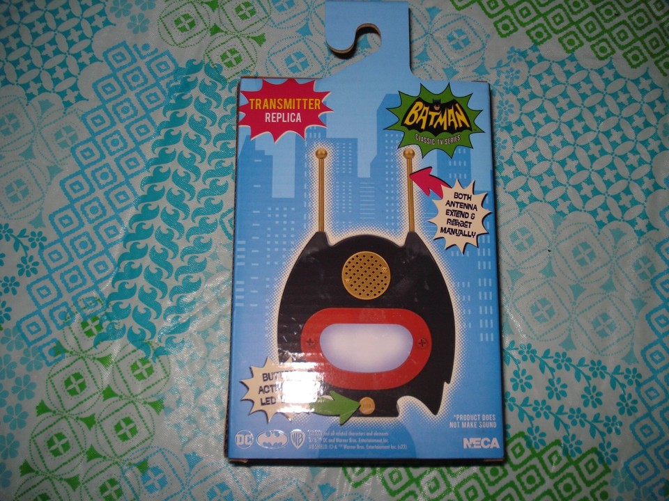 NECA 1966 Batman Classic TV Series Transmitter Bat-Radio Prop Replica ...