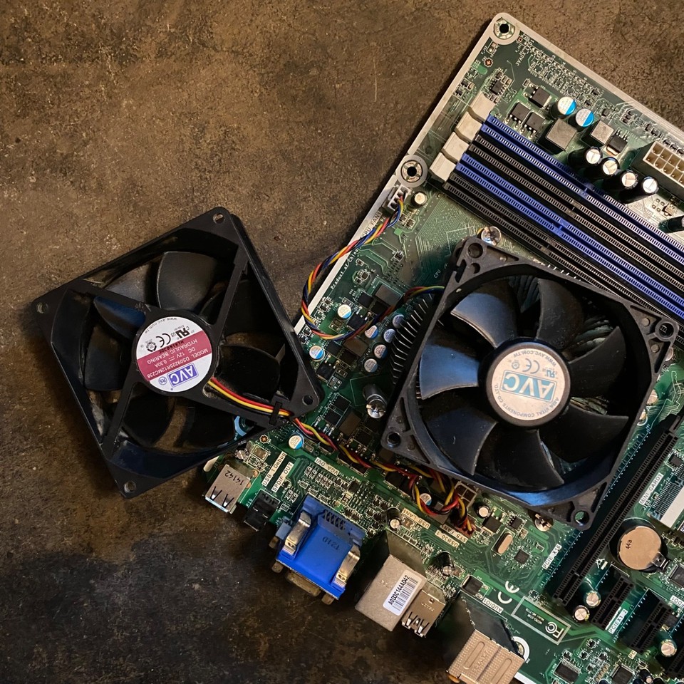 HP MS-7778 VER 1.0 Motherboard w/ CPU Fan & Rear I/O Ports AVC Heatsink ...