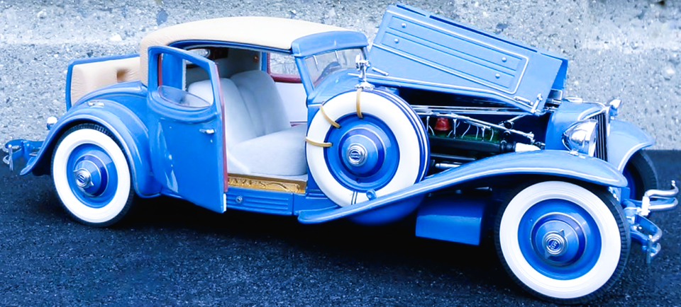 1930s Duesenberg with 8Cyl.Engine/Orig.Wheel Rims1:18SCALE CUSTOM METAL ...