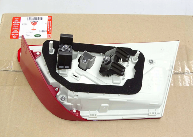 T2H1056 Pilot Rear Left Jaguar XE Prestige 2014 1290478 for sale online ...