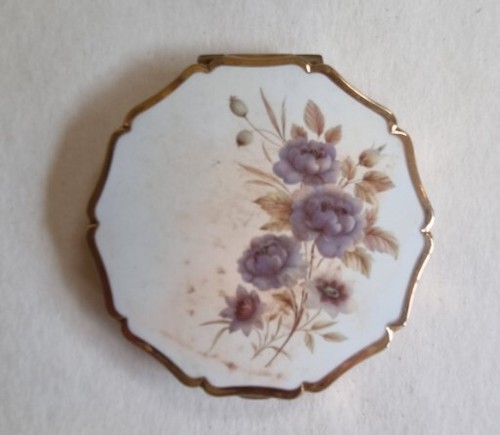 Vintage Stratton Blue Flowers on White Ladies Powder Compact | eBay
