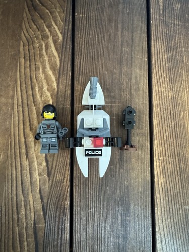 Lego Space Police Freeze Ray Frenzy 5970 | eBay