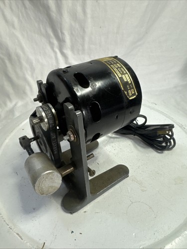 Antique The Marvel Airflow Electric Aquarium Air Pump Redmond Piston ...