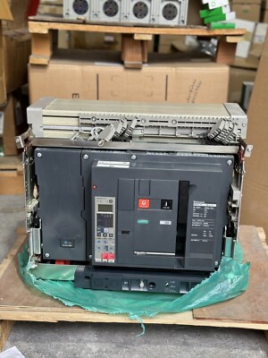 SCHNEIDER NW25 H1 MASTERPACT AIR CIRCUIT BREAKER NW25H14PMDO5.0E ...