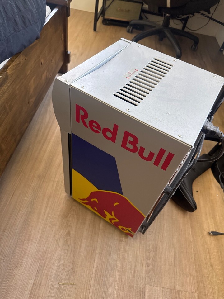 Red Bull Mini Fridge Cooler Energy Drink RB-BC2020 LED ECO COLD | eBay