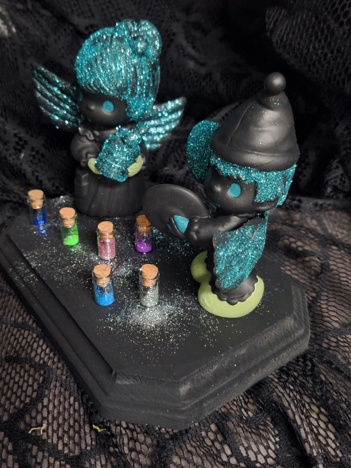 Altered Moments, Precious Moments Figurines, Dark Glitter Angles ...