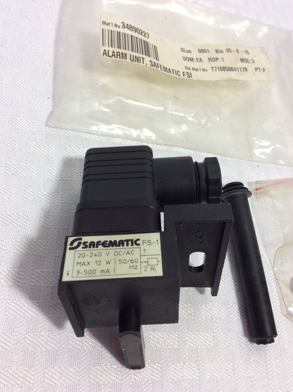 NEW Safematic, CSA Alarm Unit, FS-1 20 20-240 Volt LR88154 | eBay