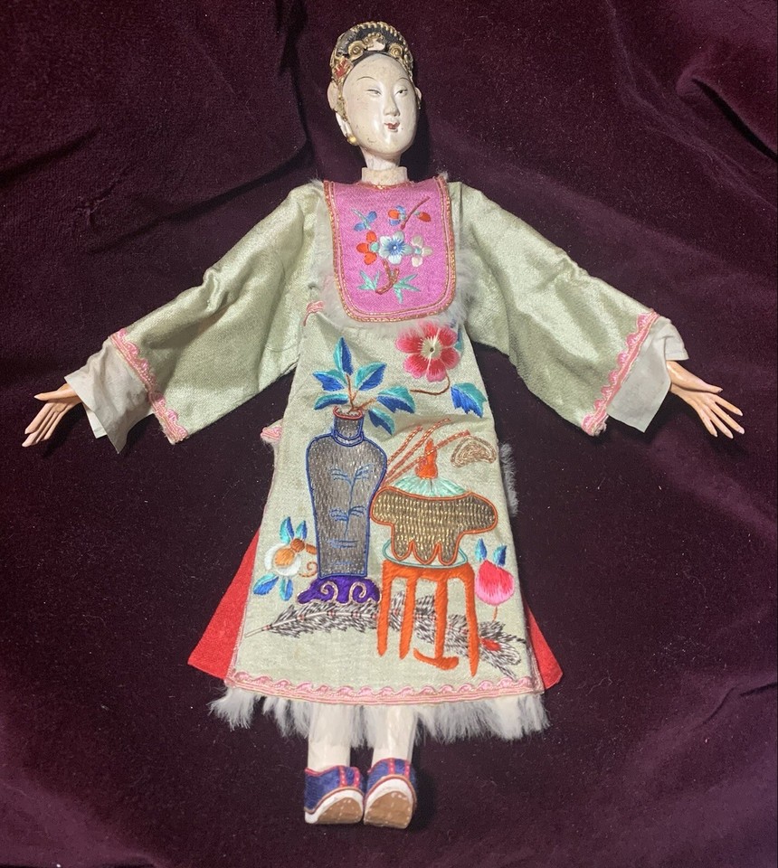 ANTIQUE 11" CHINESE OPERA DOLL SPECTACULAR EMBROIDERED* SCULPTED ...
