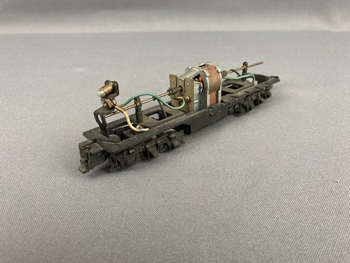 Unknown Brand HO Scale Locomotive Gear Drive Chassis Lighted | eBay