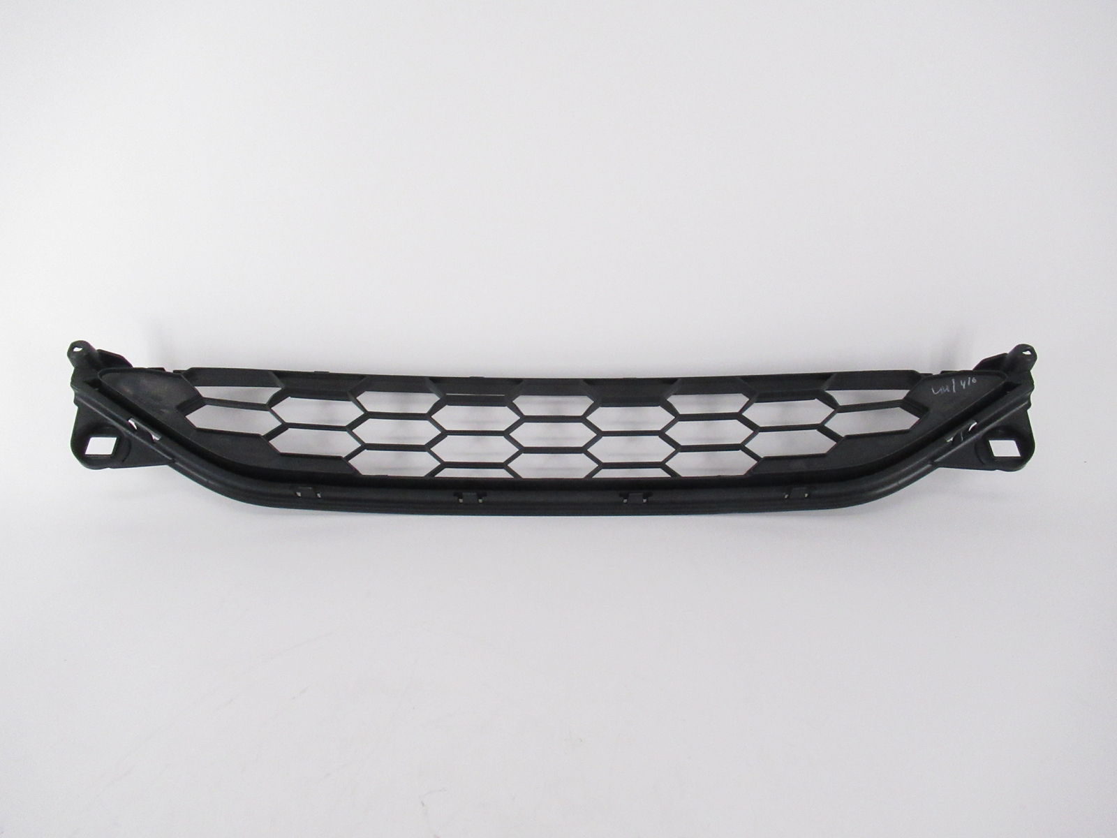 Genuine OEM Honda 71103-T7J-H00 Front Bumper Lower Grille 2016-2018 HR ...