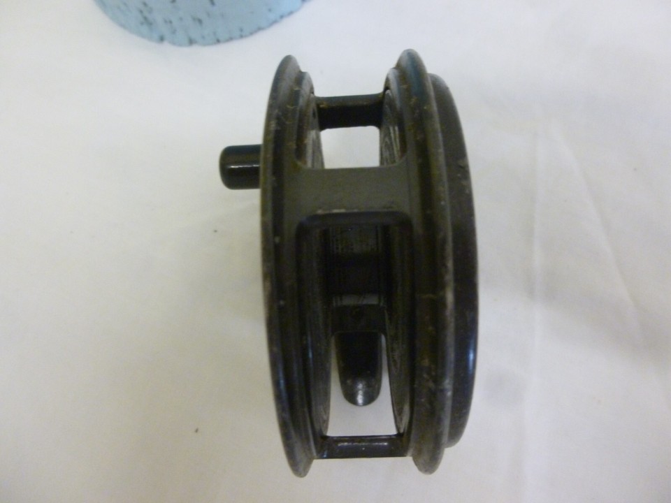Condex Trout Fly Reel J.W. YOUNG & SONS Redditch England Regd No.634787 ...