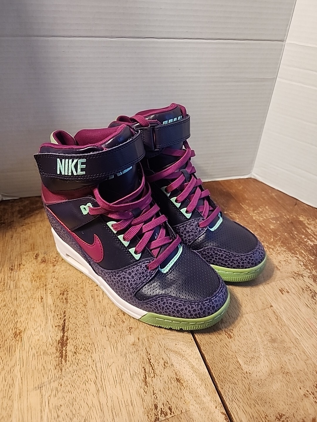 Nike Air Revolution Sky HI Purple Dynasty Raspberry R… - Gem
