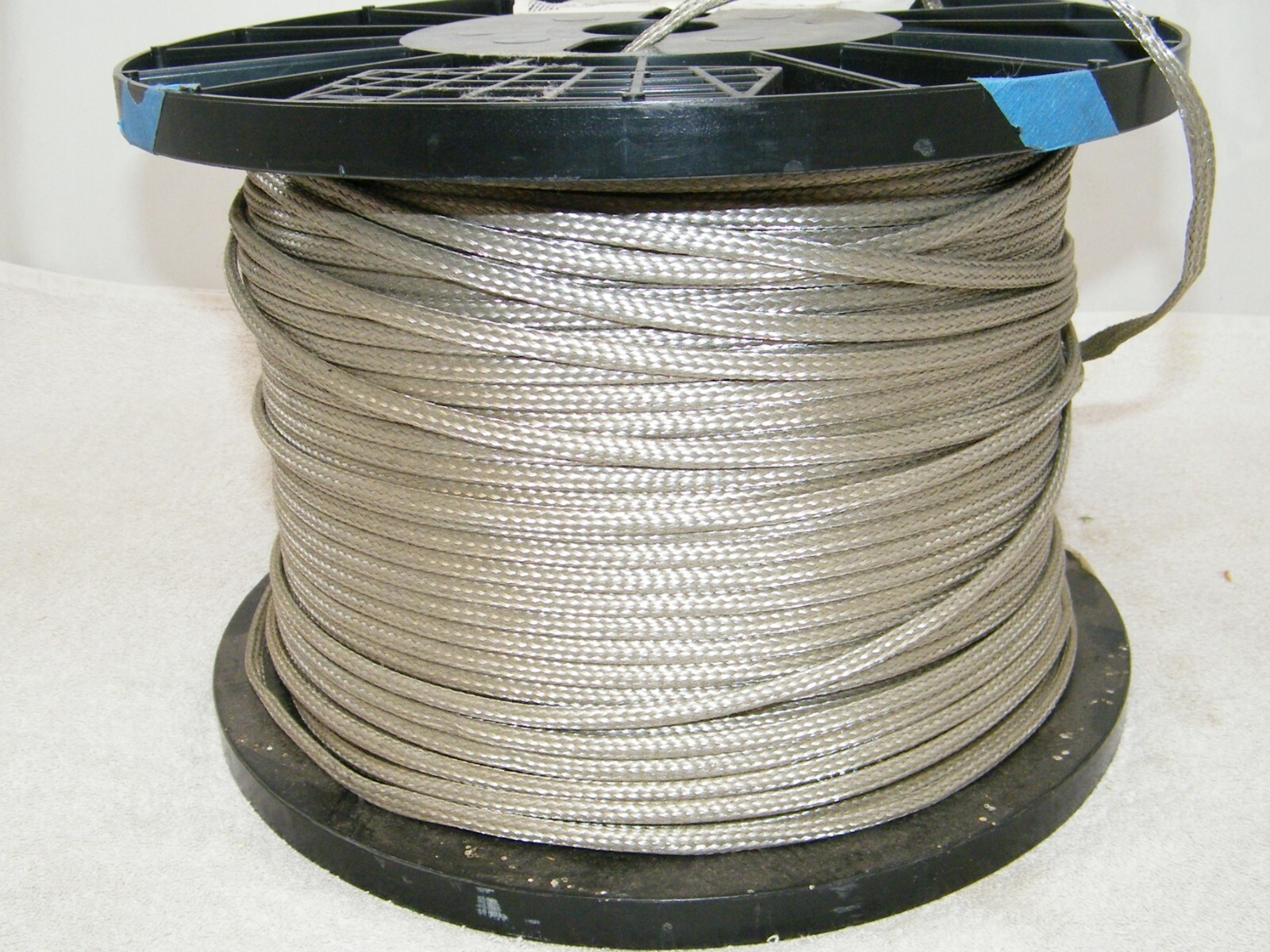900+ FEET BRAIDED AIRCRAFT WIRE, BOEING 5860310834 CONTINENTAL CORDAGE ...