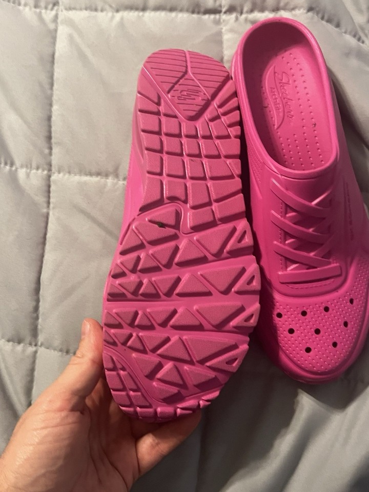 Skechers Arch Fit Slip-On Shoes Women’s 8 Hot Pink Foamies Comfy ...