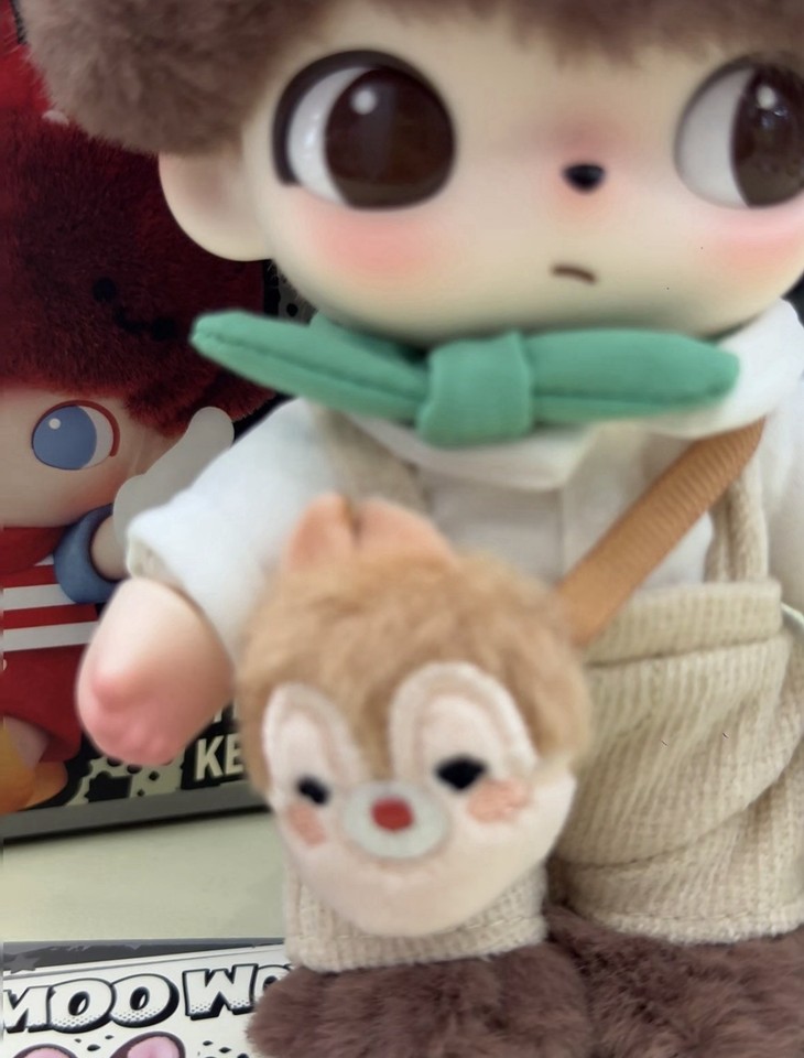 Popmart Dimoo World x Disney Series Vinyl Plush Keychain Chip and Dale ...