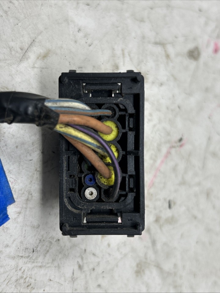04-06 BMW X5 Passenger Headlight Xenon HID PIGTAIL WIRING HARNESS OEM ...