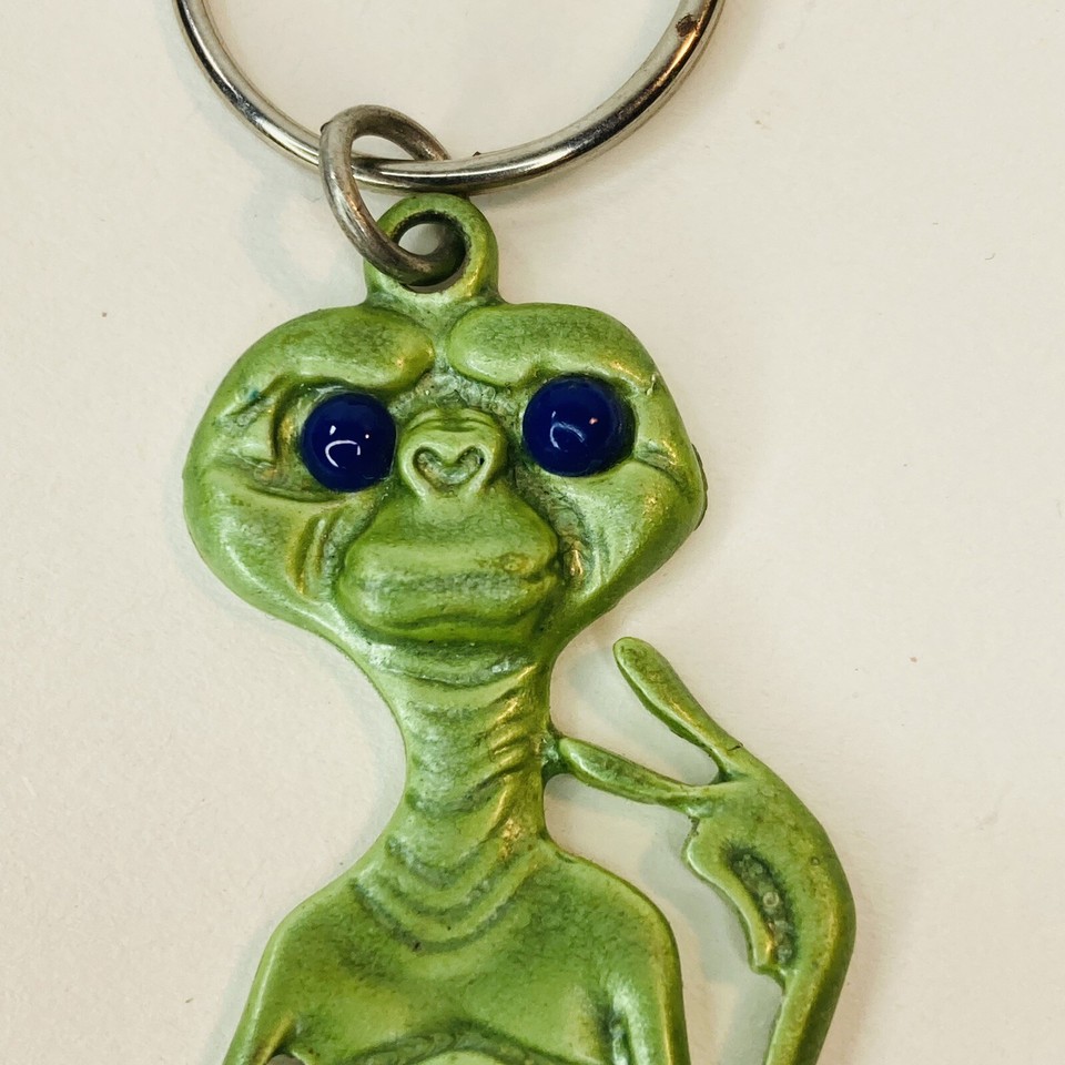 E.T. The Extra Terrestrial Vintage 1980s Movie Keychain Metal Green ...