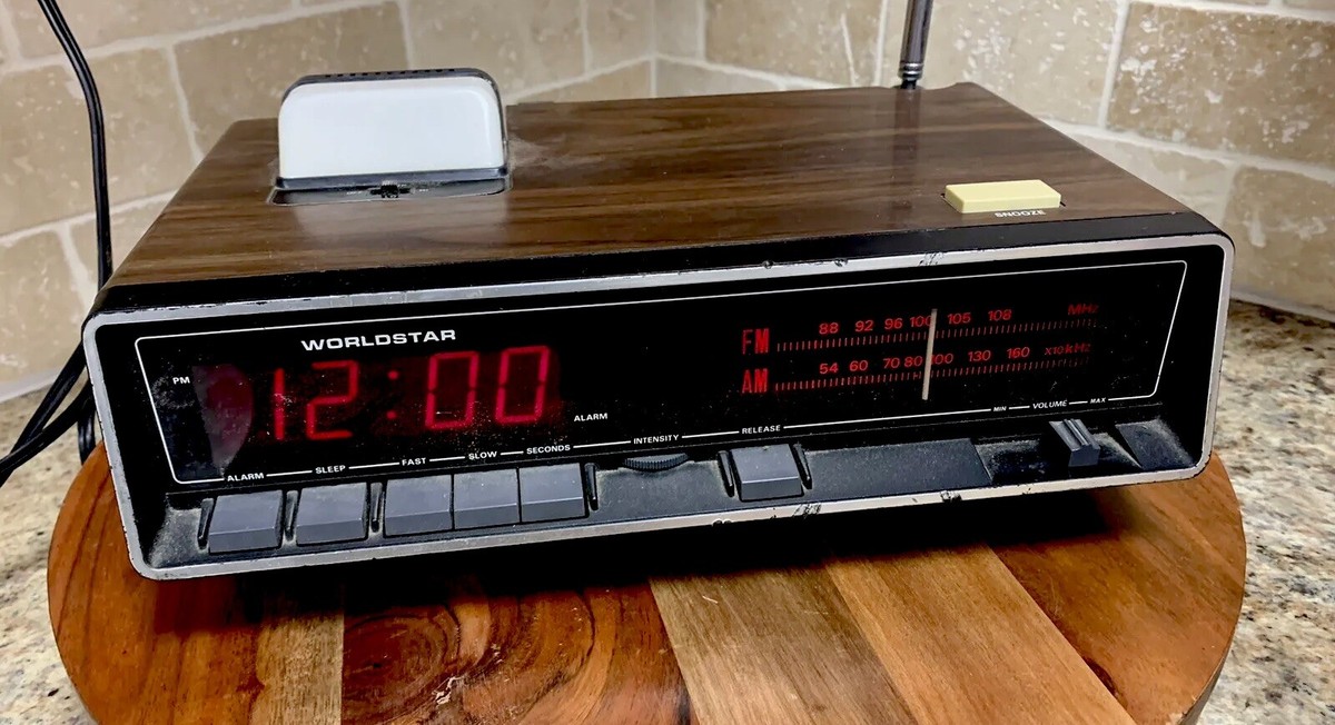 Old Digital Alarm Clock All Retro Clocks – Newgateworld.eu