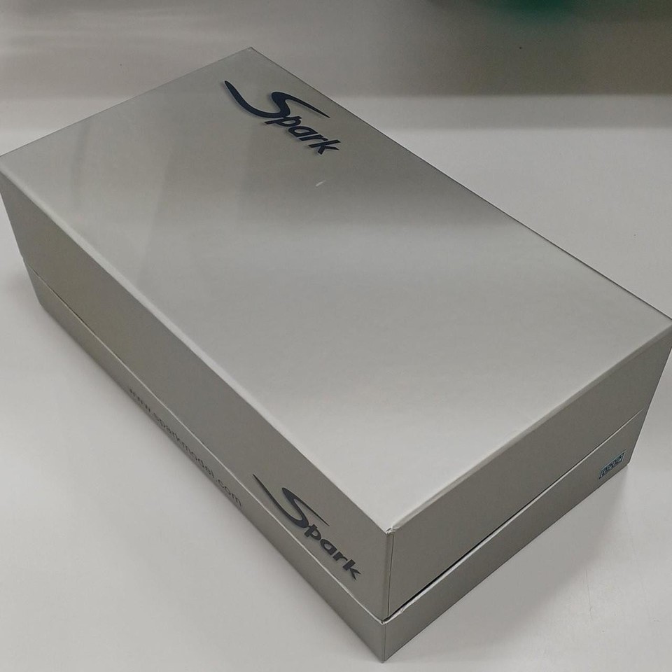 【Mini car】 SPARKAUDI R10TDI TEST CAR20061/18 scale Used good product ...