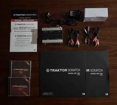 Traktor Audio 6 audio interface W/ Control Vinyl, CDs and Scratch Pro 2 ...