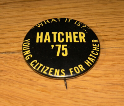 1975 Gary Indiana Mayor - Young Citizens for RICHARD HATCHER Button | eBay