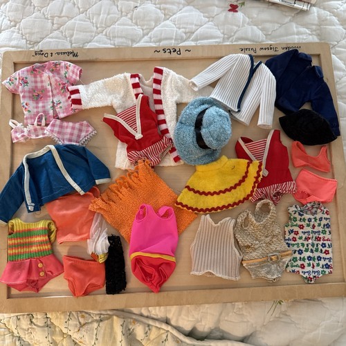 Lot 24 Vintage Barbie Skipper Francie Twiggy Fluff Swimsuits Jackets ...