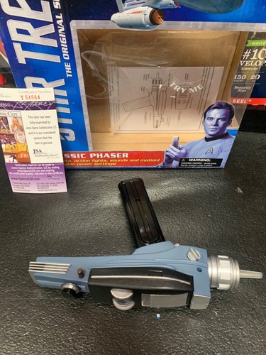 William Shatner Signed Star Trek Classic Phaser Captain Kirk JSA | eBay