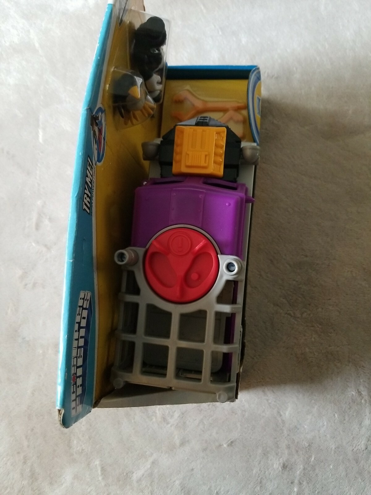 Imaginext+DC+Super+Friends+The+Penguin+Snow+Tank+Gotham+City+Action ...