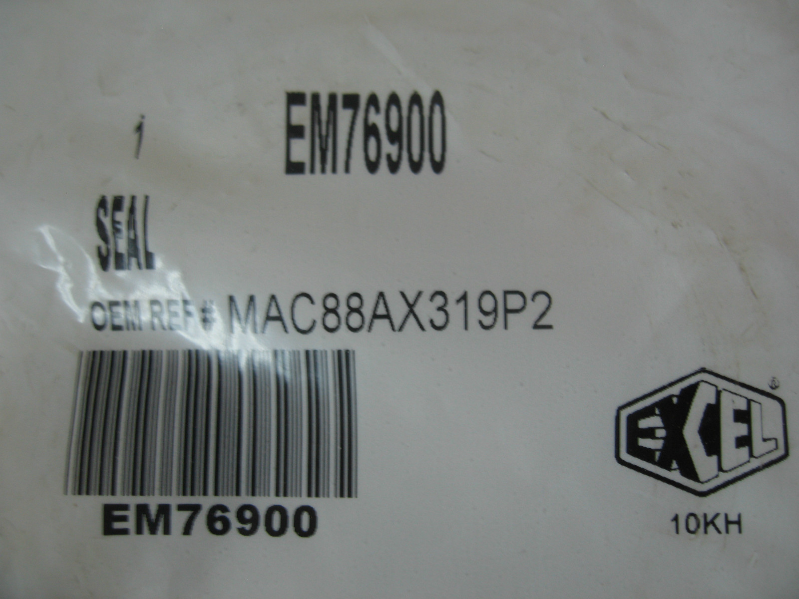 Rear Yoke Seal Excel # EM76900 Ref. # National 417484 415322r SKF 27295 ...