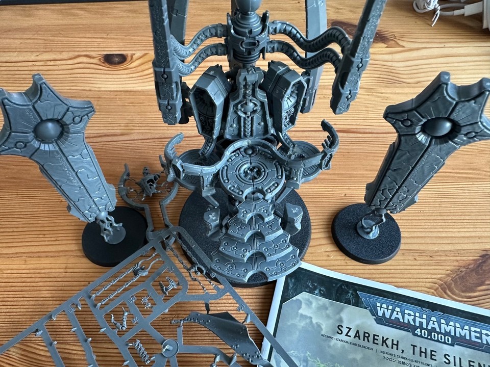 Warhammer 40K Necron Silent King Szarekh | eBay.de